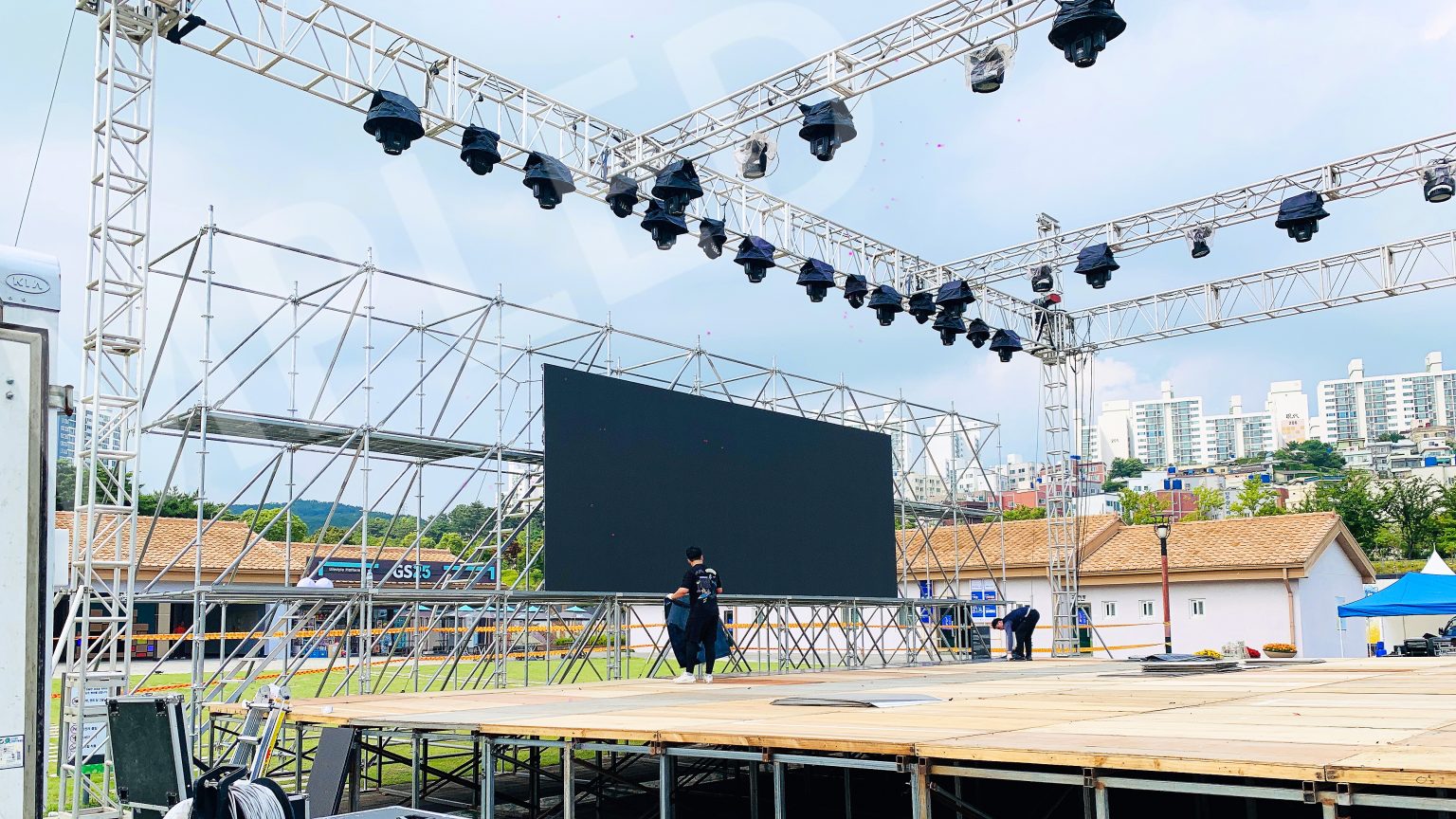 P3.91 Outdoor Stage Led Display - mpled